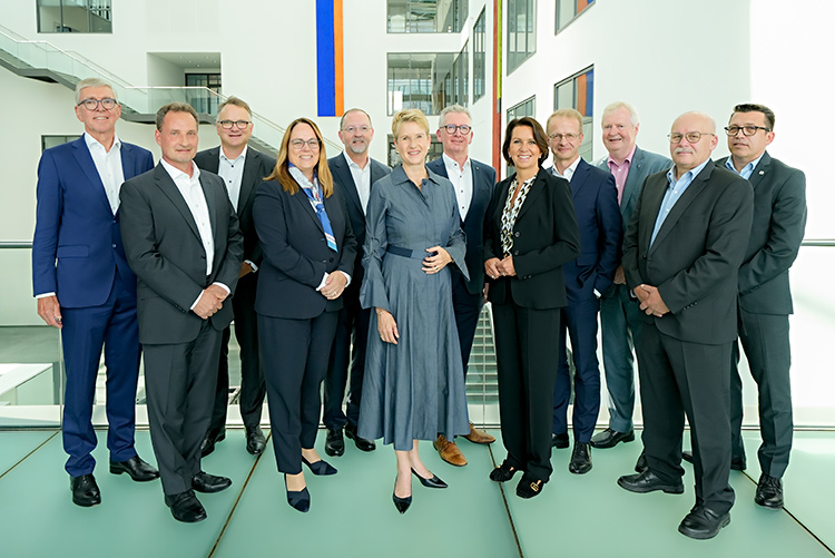 Management - ALTANA AG